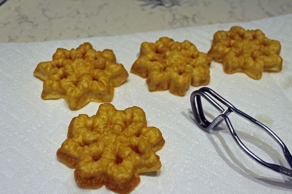 Rosette’s – A Scandinavian Cookie Tradition - Life on Misty Acres